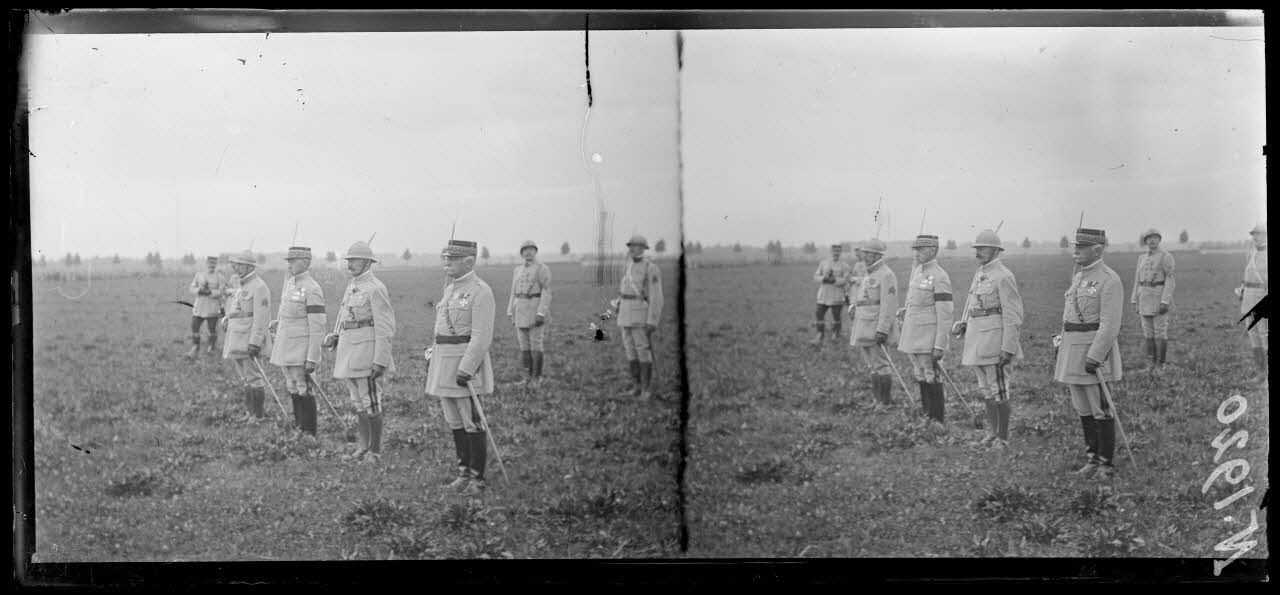 ImagesDéfense - Condé-sur-Marne (Marne). Remise de décorations par le ...