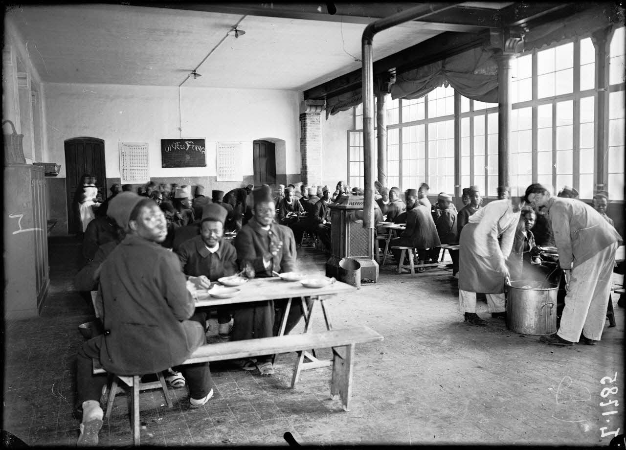 ImagesDéfense - Marseille (Bouches-du-Rhône). Hôpital auxiliaire 223 ...