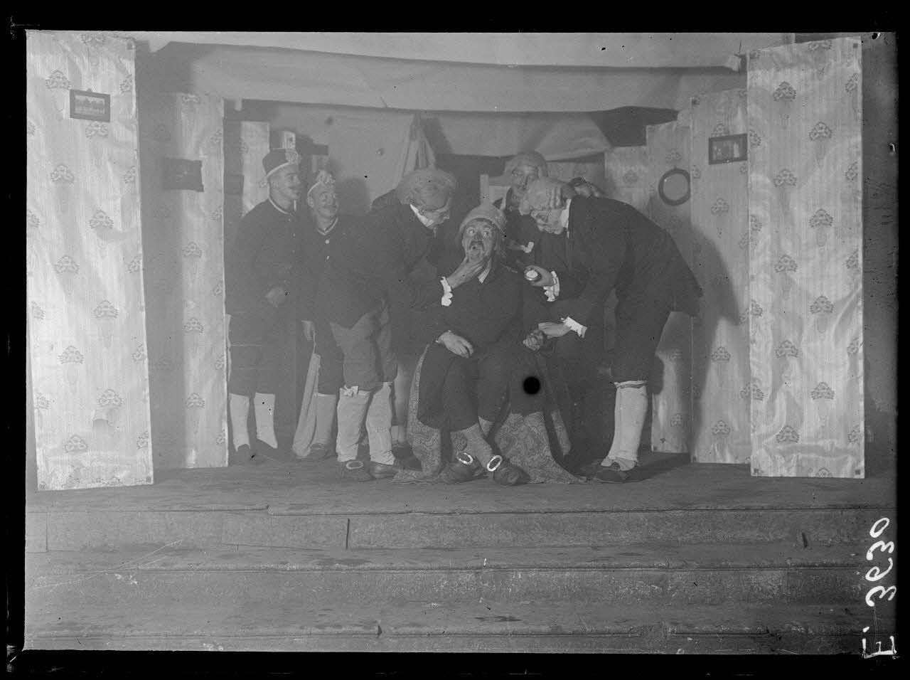 ImagesDéfense - Aurillac. Cantal. Camp de prisonniers Danois. Une ...