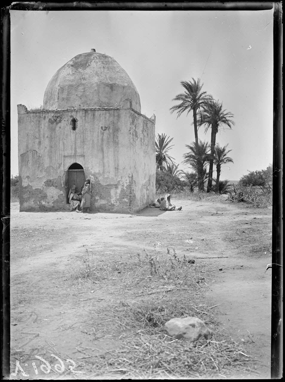 ImagesDéfense - Maroc. Plaine de l'Oued Sebou. marabout de Dar-Bel ...