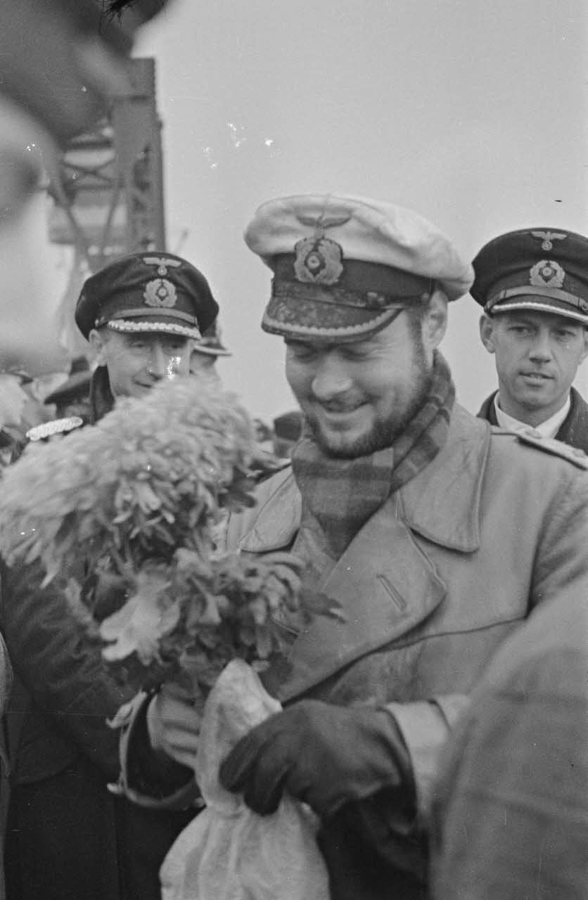 ImagesDéfense - Le lieutenant (Oberleutnant zur See) Horst Elfe ...