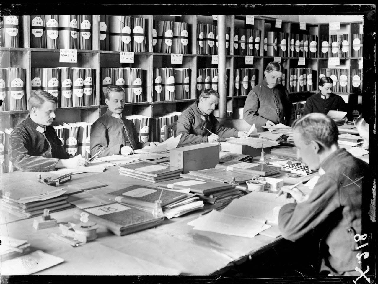 ImagesDéfense - Ecole de guerre. Bureau de renseignements aux familles ...
