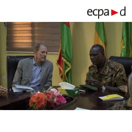 ImagesDéfense - Le général malien Didier Dacko accueille monsieur ...