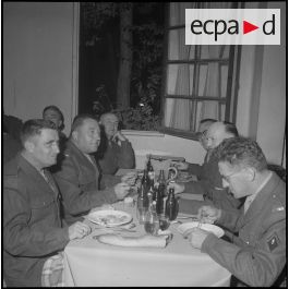 ImagesDéfense - En opération avec la 5e batterie du 2/4e RA ...