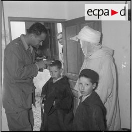 ImagesDéfense - En opération avec la 5e batterie du 2/4e RA ...