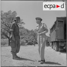 ImagesDéfense - Opération avec le 8e RCC et le 14e BCP. [Description en ...