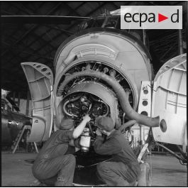 ImagesDéfense - Le général Paul Ely, chef d'Etat-Major général des ...