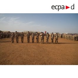 ImagesDéfense - Le colonel Lionel Meny du 16e bataillon de chasseurs ...