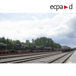 ImagesDéfense - Vue d'ensemble d'un train spécial militaire (TSM) en ...