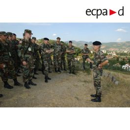ImagesDéfense - Présentation de la situation politico-militaire par le ...