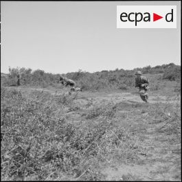 ImagesDéfense - Exercice d'éléments du 9e BZ (bataillon de zouaves) au ...