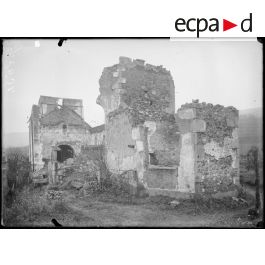 ImagesDéfense - Mandray (Vosges). Vue extérieure de l’église. [légende ...
