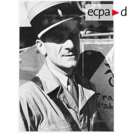 ImagesDéfense - Portrait du colonel Roger Miquel, commandant le 1er REC ...