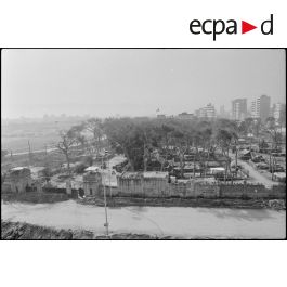 ImagesDéfense - Vue d'ensemble sur la Résidence des pins, Beyrouth.