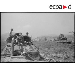 ImagesDéfense - L'équipage d'un chasseur de chars ou tanks destroyer ...