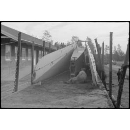 ImagesDéfense - Sur le terrain d'aviation de Gardermoen, le personnel ...