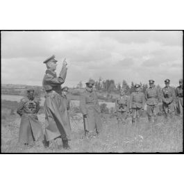 ImagesDéfense - Le général (Generaloberst) Hans-Georg Reinhardt ...