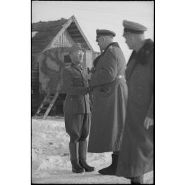 ImagesDéfense - Le maréchal (Generalfeldmarchall) Buch en présence du ...