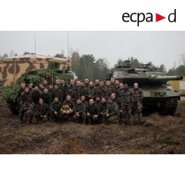 ImagesDéfense - Des soldats espagnols du Regimiento Acorazado "Castilla ...