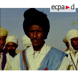 ImagesDéfense - Jacques Soustelle au Sahara à Bou Bernous.