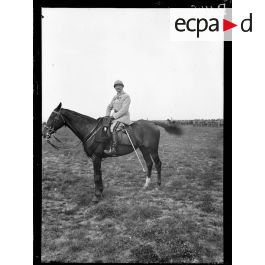 ImagesDéfense - Mailly (Aube). Revue de la 69eme division par le ...