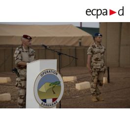 ImagesDéfense - Le colonel Olivier Vidal, représentant du commandant de ...