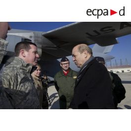 ImagesDéfense - Le ministre de la Défense Jean-Yves Le Drian rencontre ...