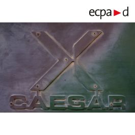 ImagesDéfense - Inscription sur le blindage d'un canon CAESAR (camion ...