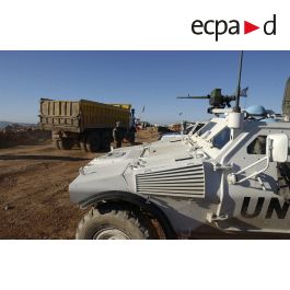 ImagesDéfense - VBL sur le chantier de At Tiri.