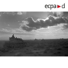 ImagesDéfense - Un char Panzer IV du Panzer-Regiment 8 (15 Panzer ...