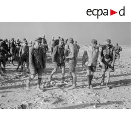 ImagesDéfense - Le général Erwin Rommel continue sa visite accompagné ...