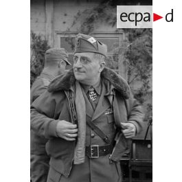 ImagesDéfense - Le général (Generale di armata) Ugo Cavallero.