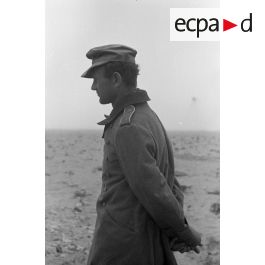 ImagesDéfense - Un soldat dans sa position.