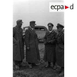 ImagesDéfense - Le maréchal Rommel est rejoint par le général Buelowius ...