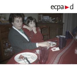 ImagesDéfense - Famille, fort de Domont. [légende d'origine]