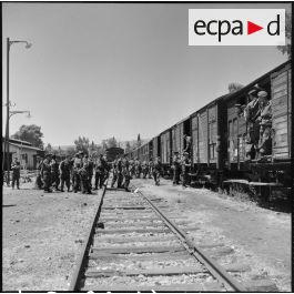 ImagesDéfense - Débarquement du 3e Bataillon colonial de commandos ...