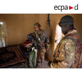 ImagesDéfense - Un soldat du 16e bataillon de chasseurs à pied (16e BCP ...
