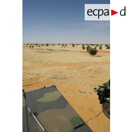 ImagesDéfense - Vue d'une zone de bivouac au nord de Bamba, au Mali.
