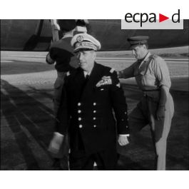 ImagesDéfense - Arrivée du vice-amiral d'escadre Pierre Barjot à Chypre.