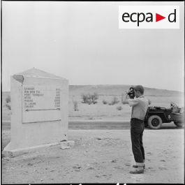 ImagesDéfense - Tindouf. Portrait du reporter Claude Favier de Télé ...