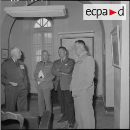 ImagesDéfense - Le général Raoul Salan, commandant supérieur ...