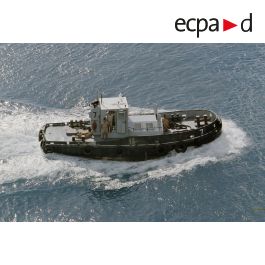 ImagesDéfense - Un pousseur est mobilisé pour le départ du porte ...