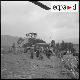 ImagesDéfense - Arrivée du général Ely, chef d'Etat-major des Forces ...