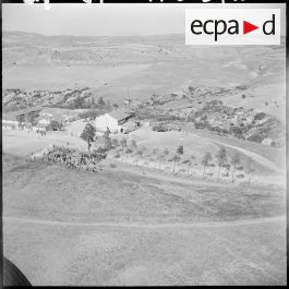 ImagesDéfense - Vue aérienne de la base de Zenata.