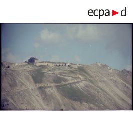 ImagesDéfense - Fort Janus, Janus "Maginot". Le Janus vu du plateau des ...