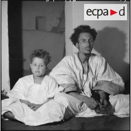 ImagesDéfense - Bou-Bernous. Thé chez le caïd de Tindouf. Portrait du ...
