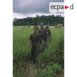 ImagesDéfense - Un officier des Cambodian People's Armed Forces (CPAF ...