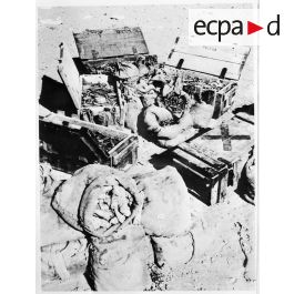 ImagesDéfense - Munitions récupérées dans la région de Colomb-Béchar.