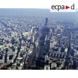 ImagesDéfense - Paris 14e à droite et Paris 15e à gauche. Réseau ferré ...