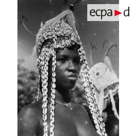 ImagesDéfense - République de Côte d'Ivoire, Boundiali, 1965. Danseuse ...